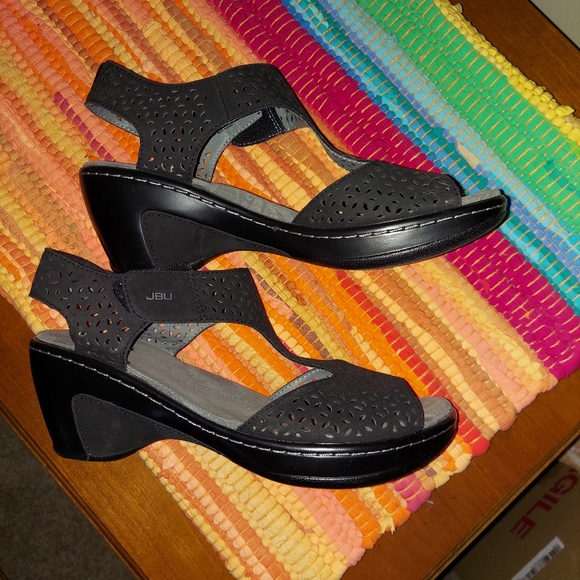 JBU | Shoes | Jbu Sandals Very Nice Condition 9 Vegan Chloe | Poshmark